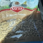 Kaytee Wood Pellets Litter 8 lb Bedding for Small Pets and Birds ...