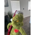 Dr. Seuss' Grinch 20-inch Holiday Plush Greeter with Light up Heart ...
