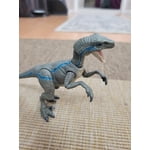 Jurassic World Hammond Collection Velociraptor 'Blue' Action Figure ...