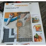 Fiskars Rotary Fabric Sewing Cutting Set, 3 Pieces, Gray - Quilting ...
