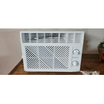 Keystone 10,000 BTU Window Mounted Air Conditioner with Remote Control ...