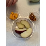 Crunch Pak Foodle Snack Pack with Fresh Sliced Peeled Apples, Crackers ...