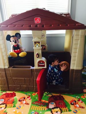 Step 2 Neat And Tidy Cottage Playhouse