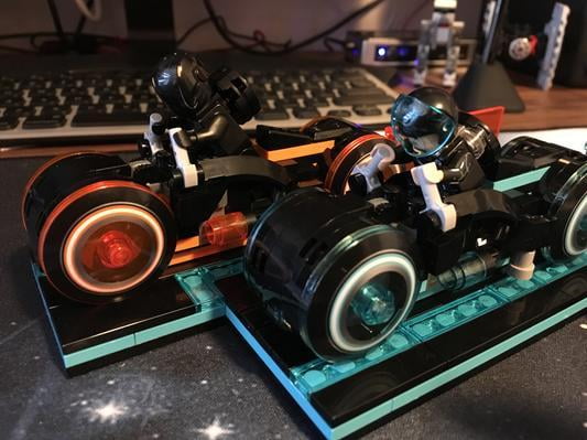 Tron Legacy Lego Sets