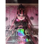 Monster High Fashionable Howliday Draculaura Doll, Winter Edition, Pink ...