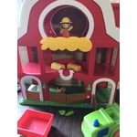 Kid Connection Farm House Play Set with Animals - Lights Up with Sound ...