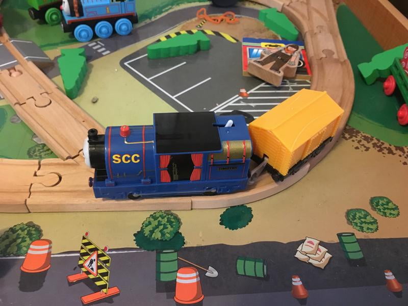 Thomas Friends TrackMaster Motorized Timothy The Train Engine | lupon ...