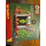 Brickcraft Up The Chimney Grinch Building Kit (504-Plastic Piece Set ...