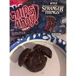 CHIPS AHOY! Stranger Things Chewy Chocolatey Strawberry-Flavored Filled Soft Cookies, 9.9 oz ...