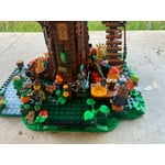 LEGO Ideas Tree House 21318, Model Set with 3 Cabins and Minifigures ...