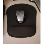 Onn+ Mouse Pad with Memory Foam Wrist Rest Ergonomic Black, 9.3x8.3 ...