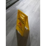 Alpine Industries 24 in. Yellow Multi-Lingual Caution Wet Floor Sign 10 ...