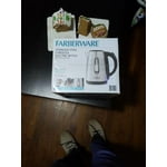 Farberware Stainless Steel 1.7 Liter Electric Tea Kettle, Silver ...