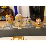 Bluey Wedding Time Toys: 4-Pk Figures- Uncle Rad, Frisky, Bluey & Bingo ...