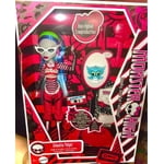 Monster High Ghoulia Yelps Collectible Fashion Doll with Diary and ...