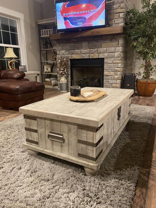 Carynhurst coffee table with lift top store