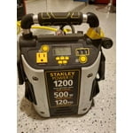 STANLEY 1200A Peak Jump Starter/Power Station w/500 watt inverter ...