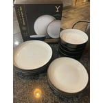 Yellowstone Beth 12-Piece Ceramic Dinnerware Set - Walmart.com