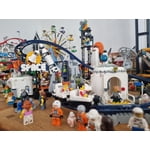 LEGO Creator 3 in 1 Space Roller Coaster Set 31142, 874 Pieces, 5 ...