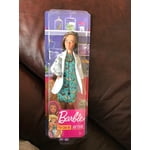 Barbie Pet Vet Fashion Doll, Brunette Veterinarian with Medical Coat ...