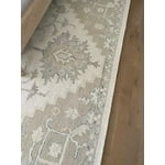 Safavieh Micro-Loop Braylon Floral Wool Area Rug, Blue/Ivory, 8' x 10 ...