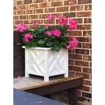 Outdoor Home White Chippendale Planters, Set of 2 - Walmart.com