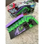 Tech Deck, Nyjah Rail Shredder Skatepark, X-Connect Fingerboard Playset ...