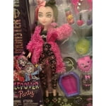 Monster High Draculaura Sleepover Party Fashion Doll with Pet and ...