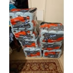 Scott Professional Automotive Shop Towels, Car Mechanic, 6 Rolls, 55 ...
