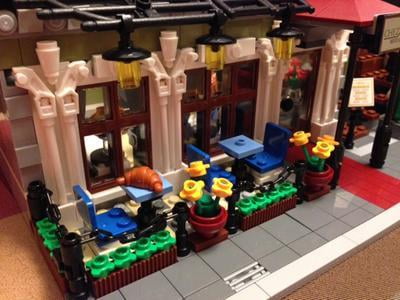 Lego French Bistro