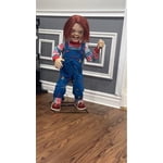 Universal 3.5 ft. Animated Chucky Doll - Walmart.com