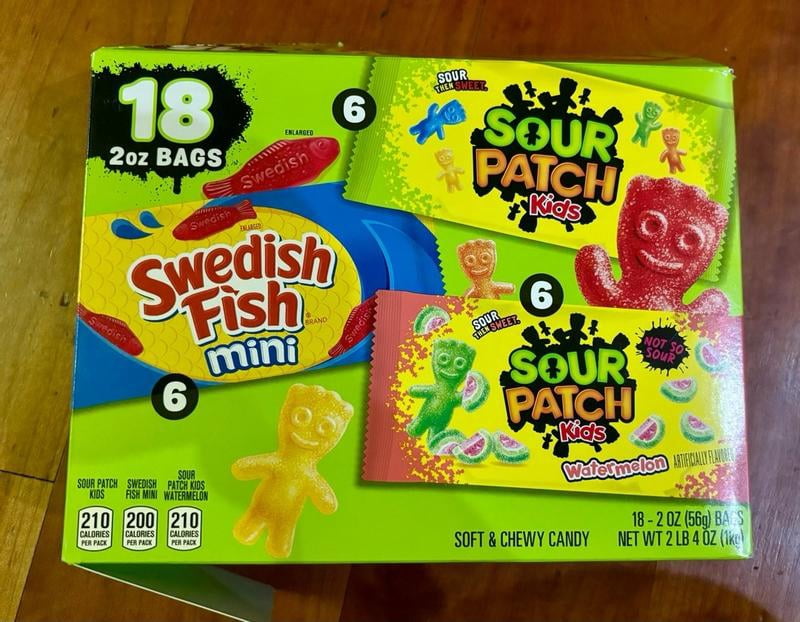 200 Count Party Candy Bulk Christmas Candy - 5lb Sour Patch Kids ...