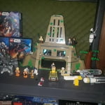 LEGO Star Wars Yavin 4 Rebel Base 75365, Command Room, Y-wing ...