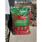 Hyponex by Scotts Red Mulch, for Landscapes and Gardens, 1.5 cu. ft ...