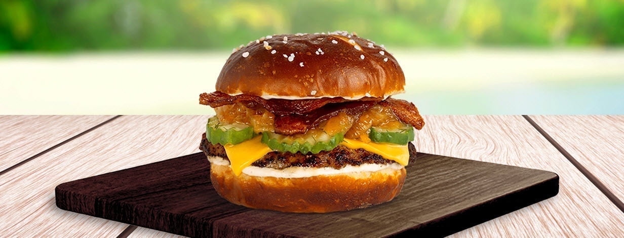 Bacon cheeseburger with beer-caramelized onions Recipe - Walmart.com