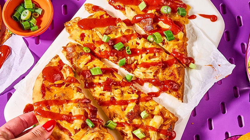Hot honey chipotle crispy chicken bacon flatbreads Recipe - Walmart.com