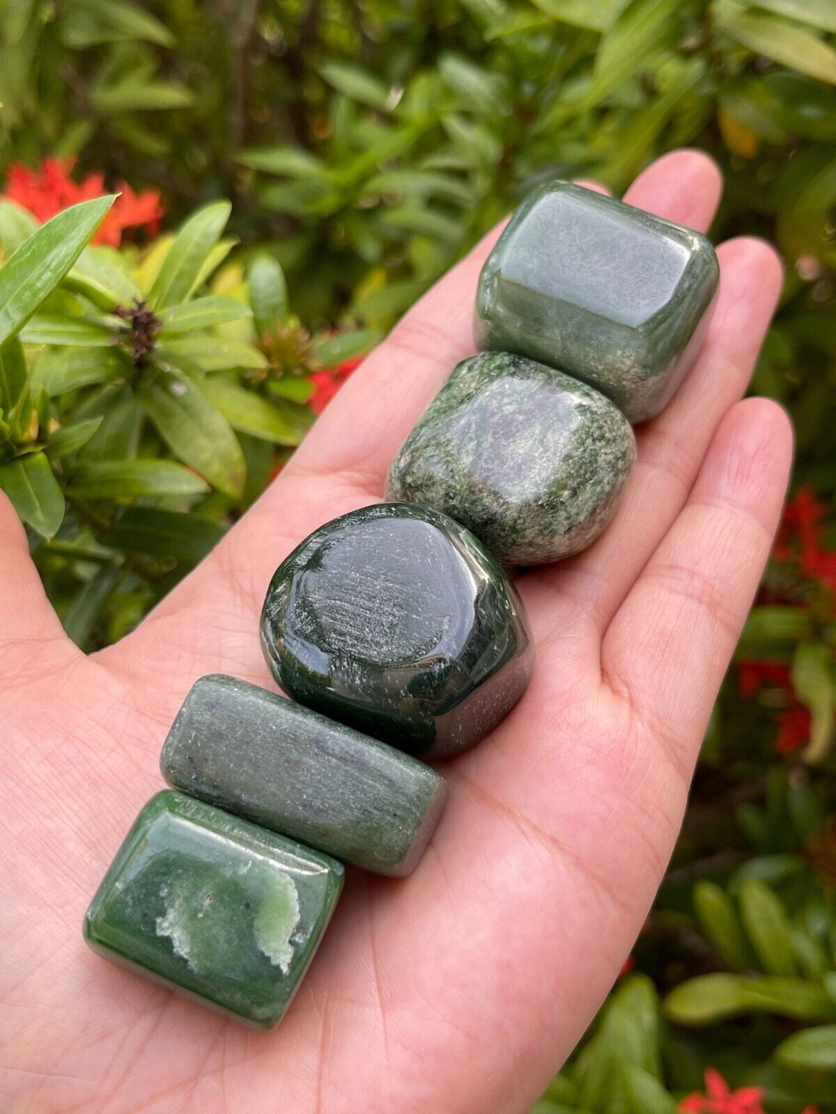 1-1.25 Inch Nephrite Jade Crystals - Dispelling Fear and Anxiety, Good ...