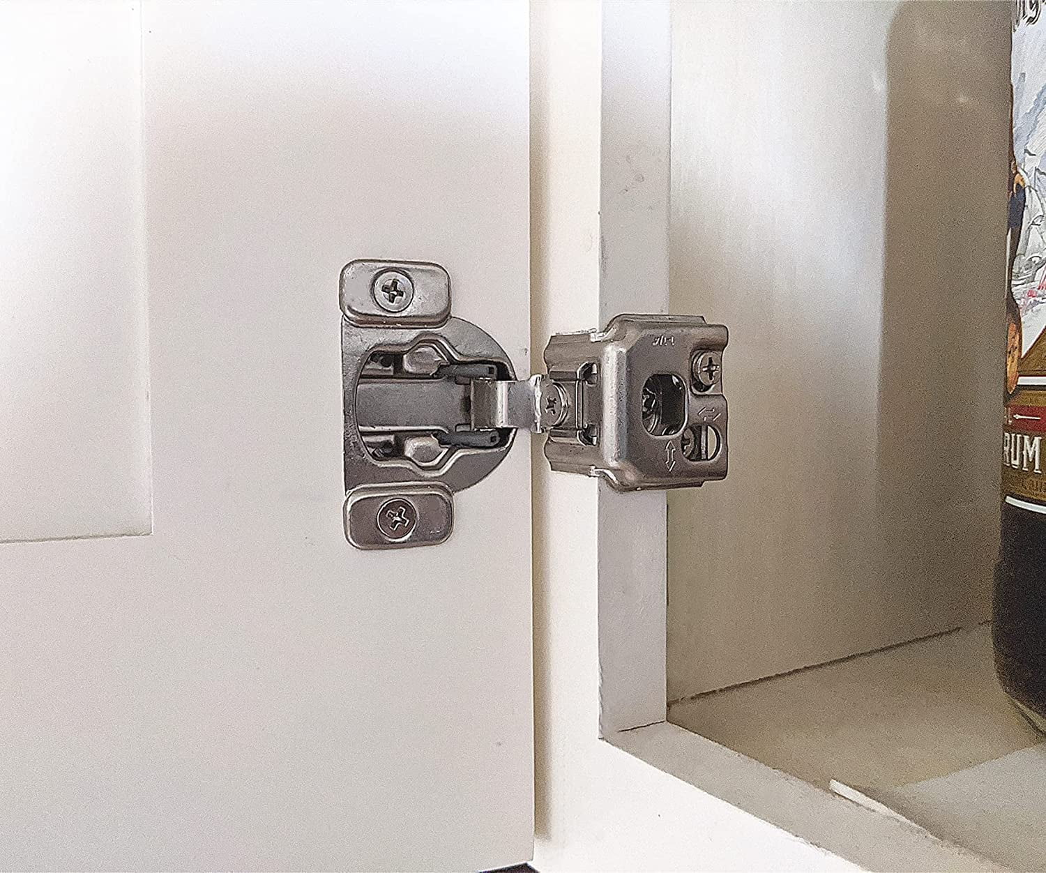 Elysian, 1-1/4" Overlay Cabinet Hinges, Soft-Close, 105¬∞ Opening ...