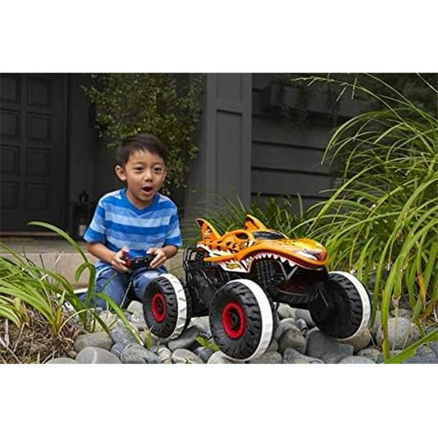 1-15 Scale Unstoppable Tiger Shark RC Monster Trucks - Walmart.com