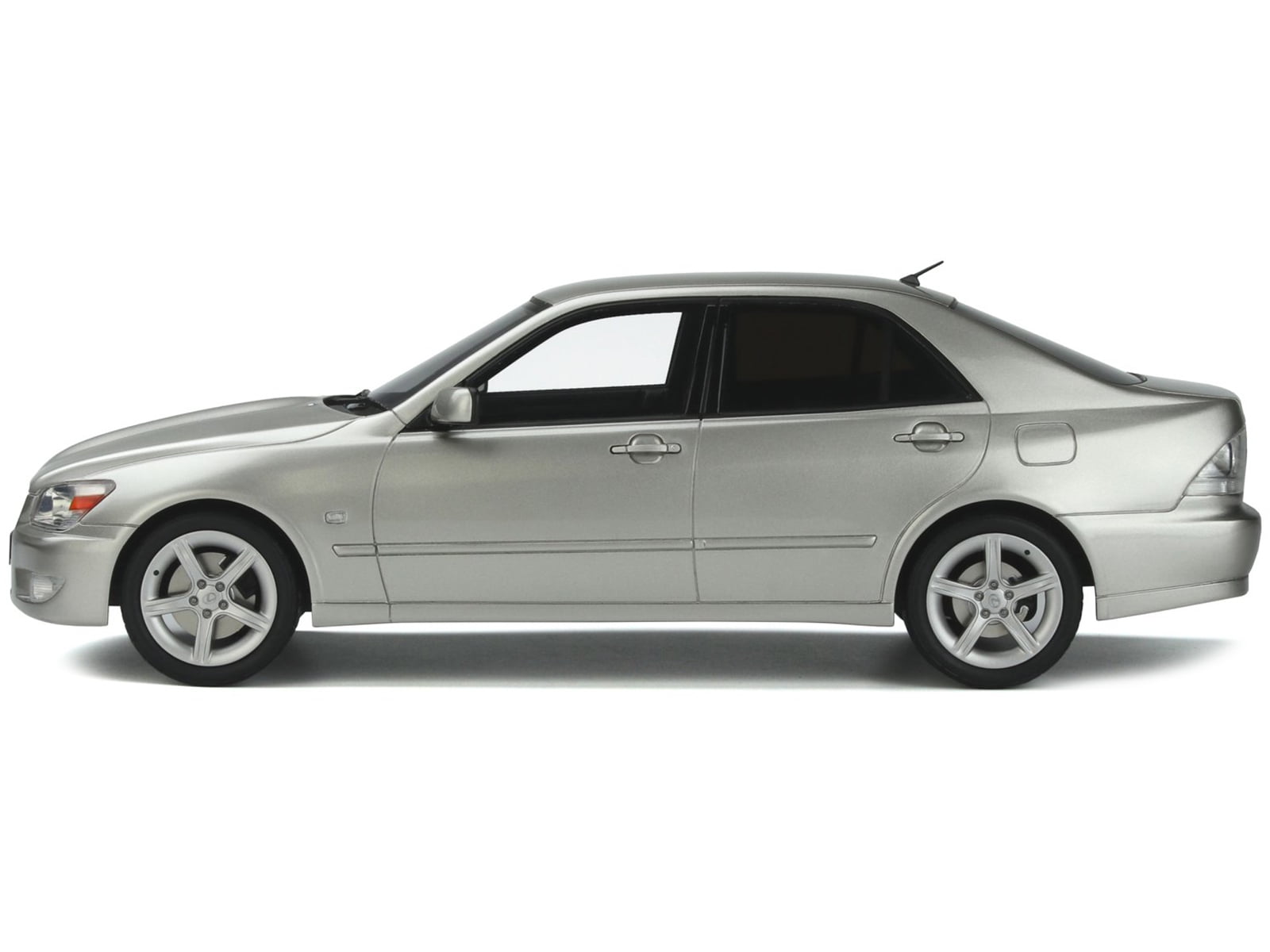 1/18 Scale Model: 1998 Lexus IS 200 RHD Millennium Silver Metallic ...
