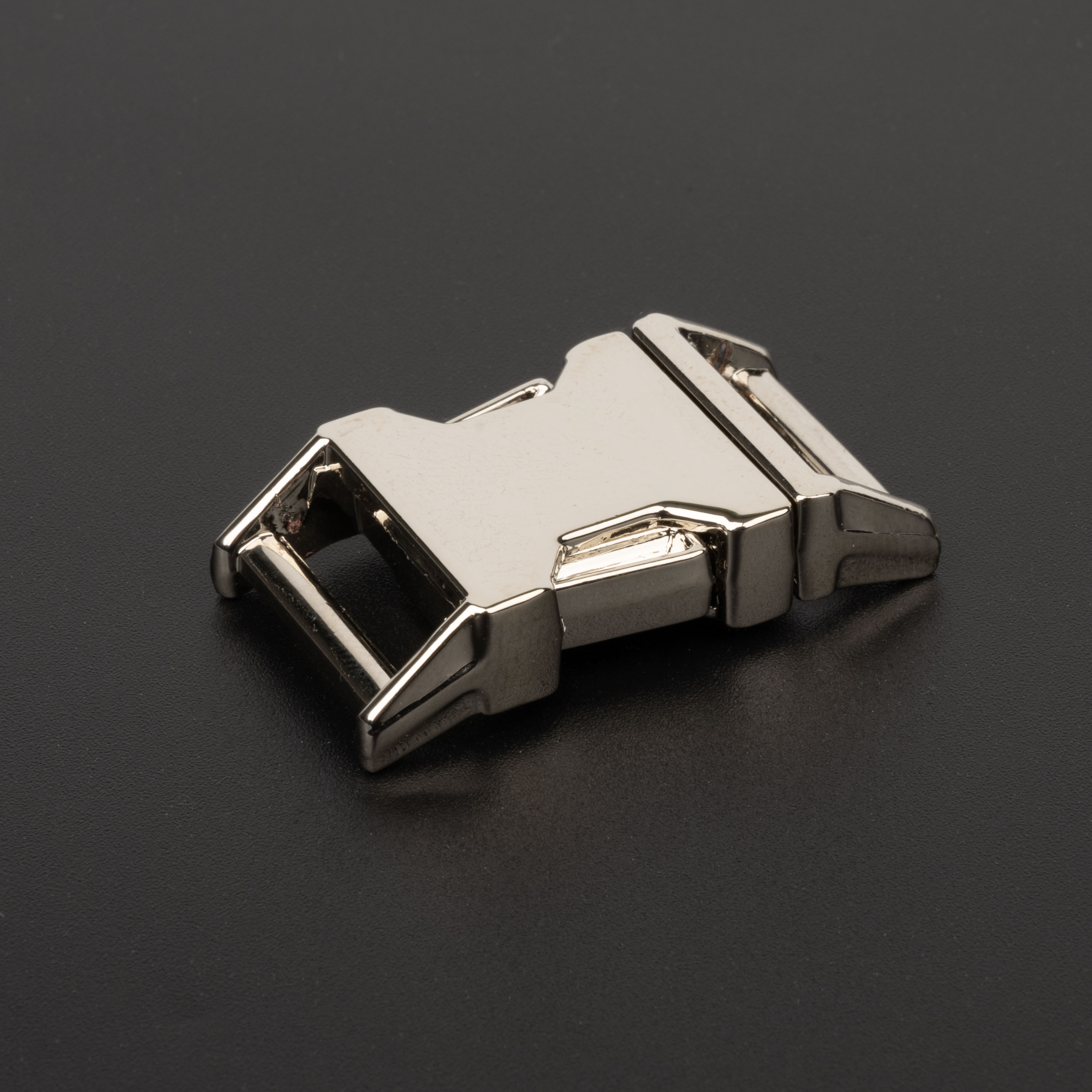 Country Brook Design® 1/2 Inch Contoured Nickel Plated Side Release ...