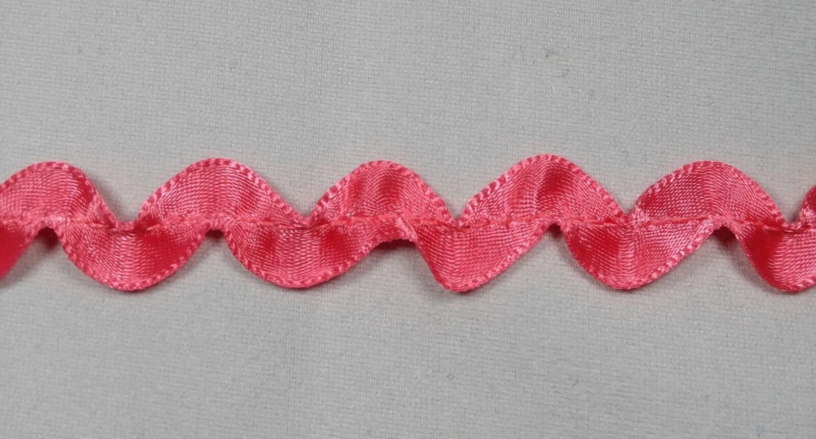 1/2" Satin Medium Ric Rac Trim Color: Hot Pink - 30 Yards - Walmart.com