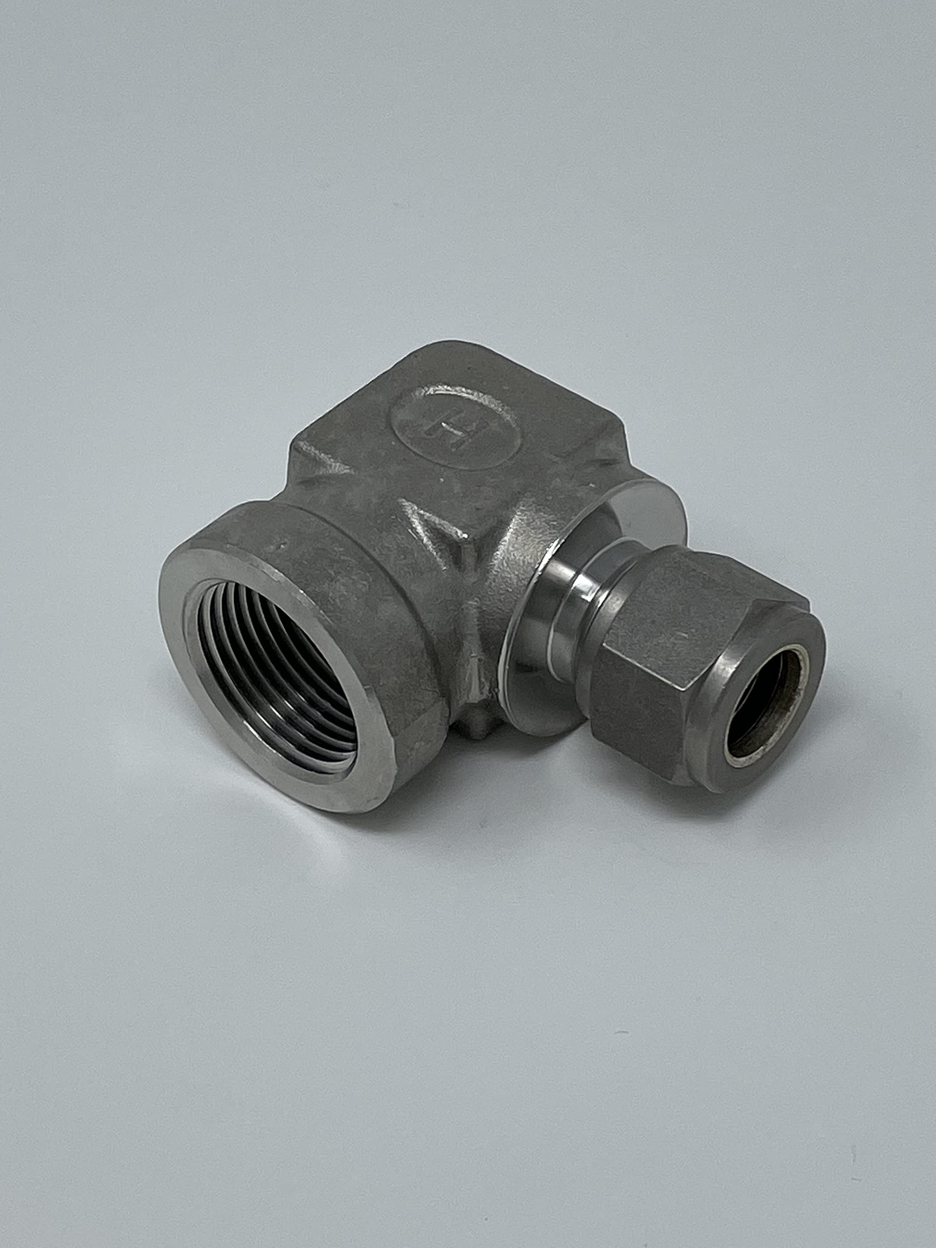 1/2" Tube x 3/4" MNPT 316ss Female Elbow Fitting Hoke 8LF12316 ...