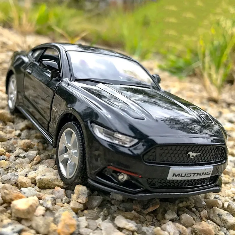 1:36 Ford Mustang GT Alloy Sports Car Model Diecasts Metal Toy Vehicles ...