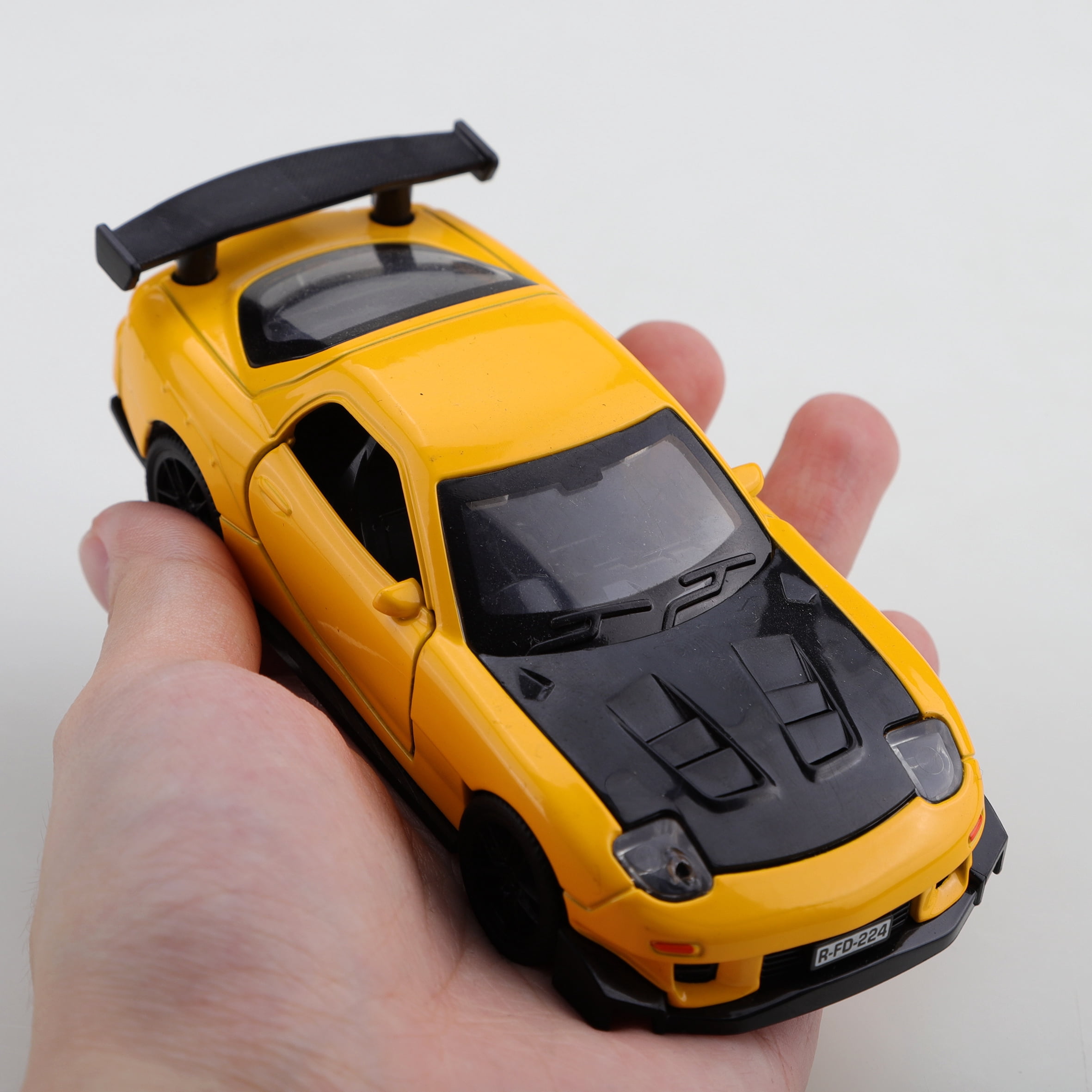 1/36 Scale Die-Cast Metal Sports Car Model, Spring-Powered Pullback ...