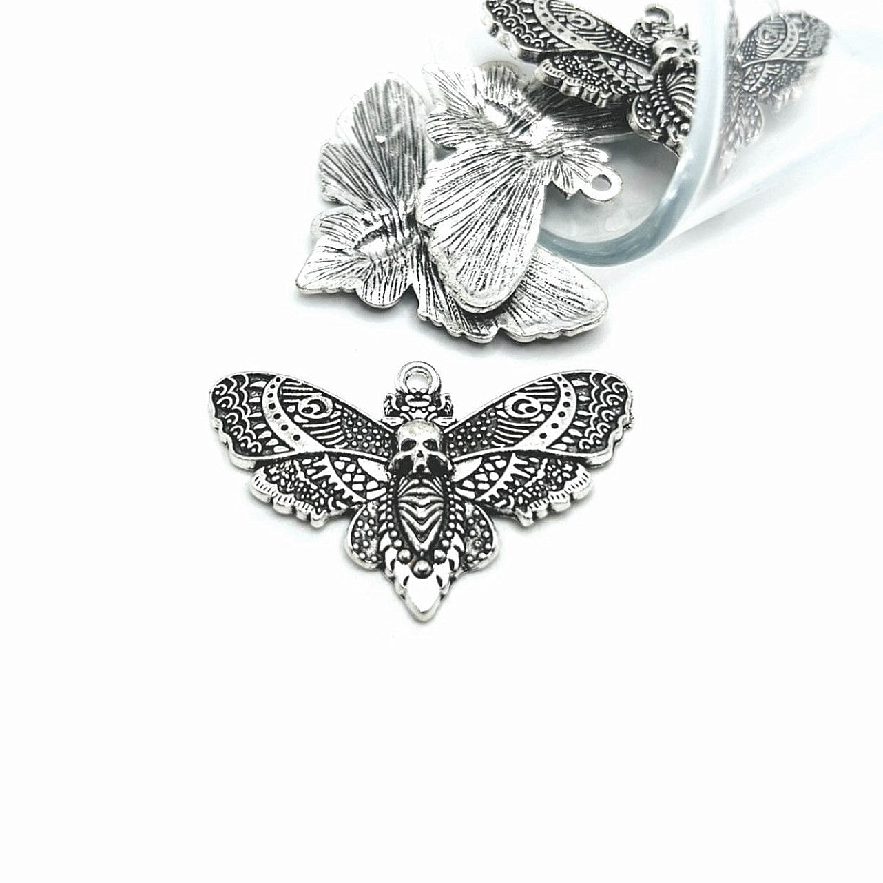 1, 4 or 20 Pieces: Large Silver Death's Head Moth Charms, 25x41mm ...