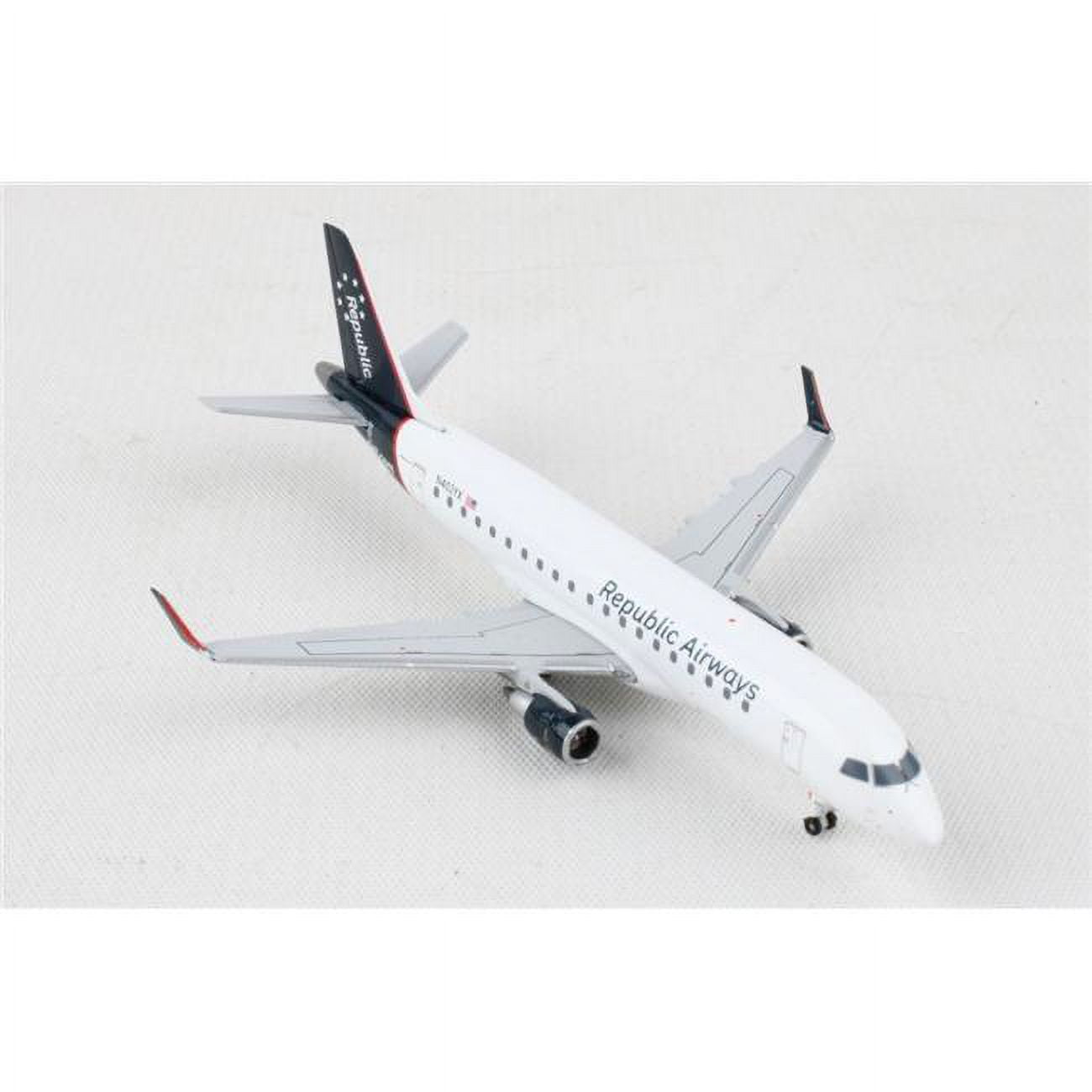 1-400 Scale Republic E175 Reg No.N402YX Model Airplane - Walmart.com
