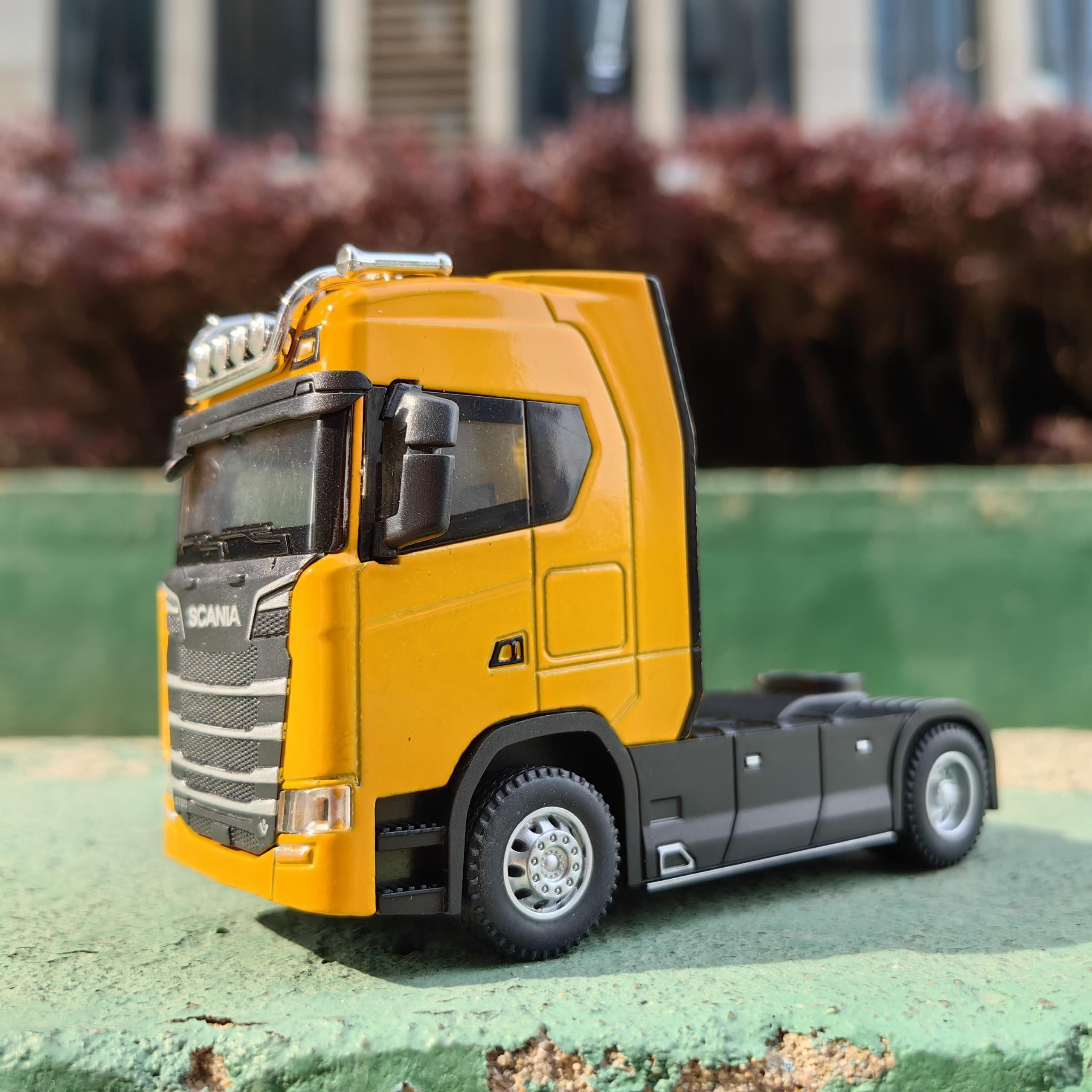 1/50 Alloy Diecast Truck Head Car Model Toys Simulation Engineering ...