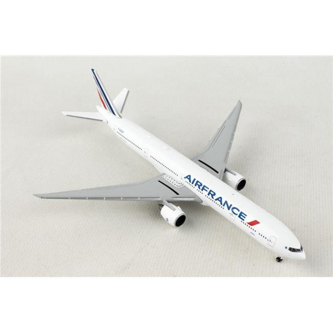 1-500 Scale Air France 777-300ER 2021 Livery Model Airplane - Walmart.com