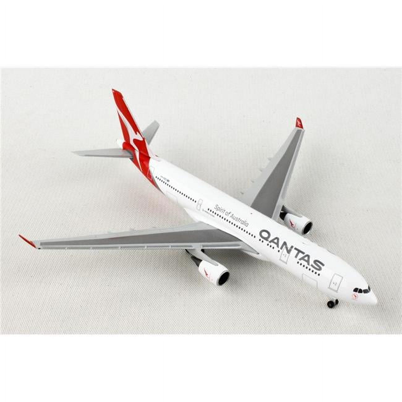 1-500 Scale Qantas A330-200 Model Airplane - Walmart.com
